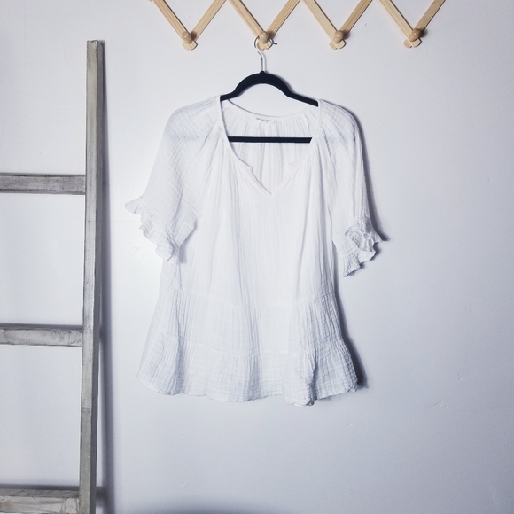 beachlunchlounge | Tops | Beachlunchlounge Collection Flowy White ...